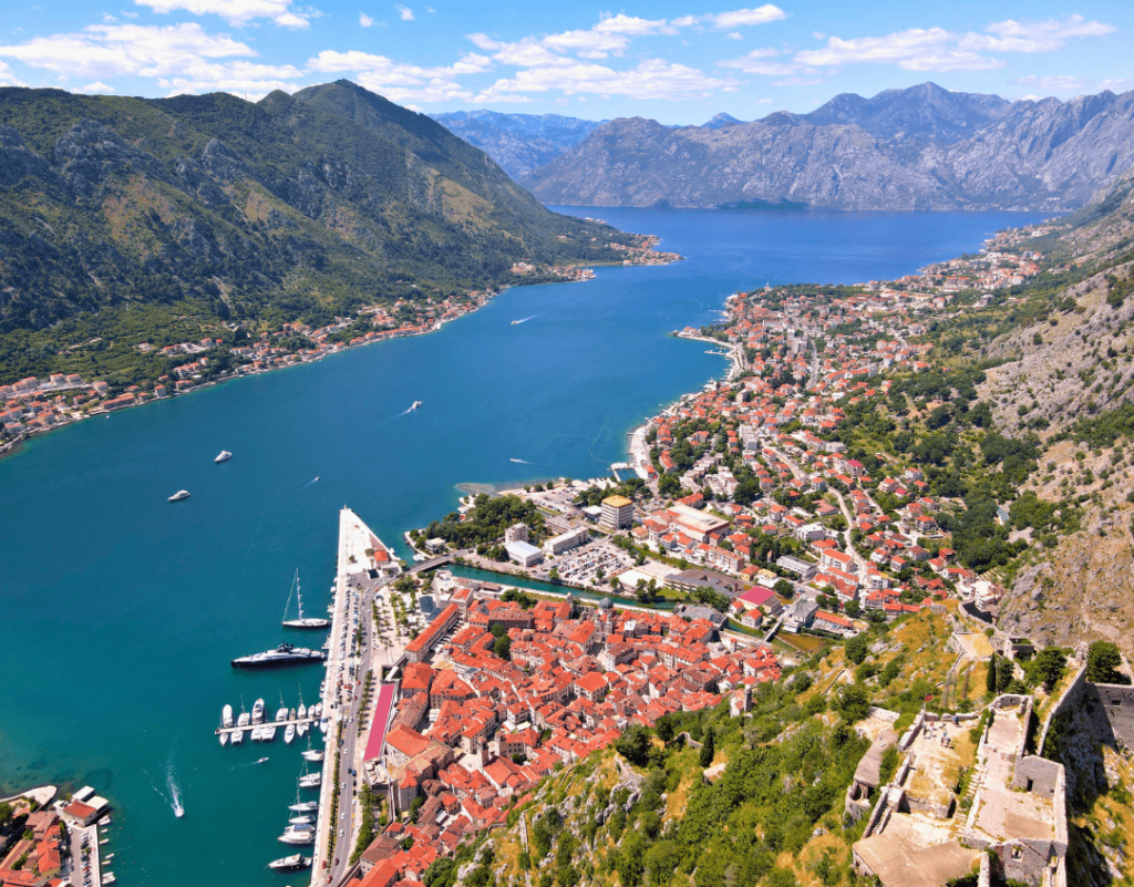 Destinations | Customice